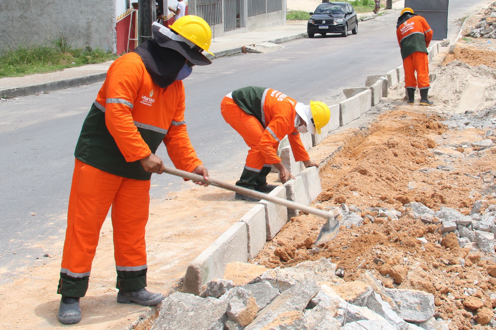 Prefeitura De Manaus Trabalha Na Implantação De Drenagem Superficial Na
